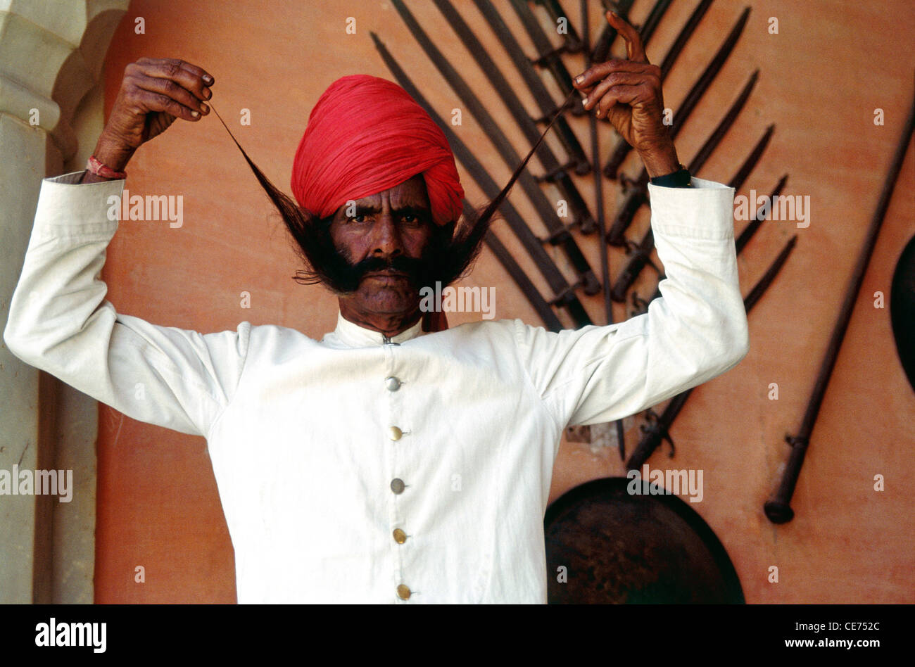 Royal guard india hi-res stock photography and images - Alamy