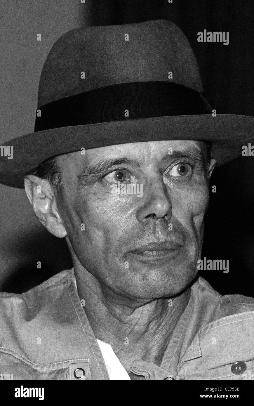 Joseph beuys art hi-res stock photography and images - Alamy