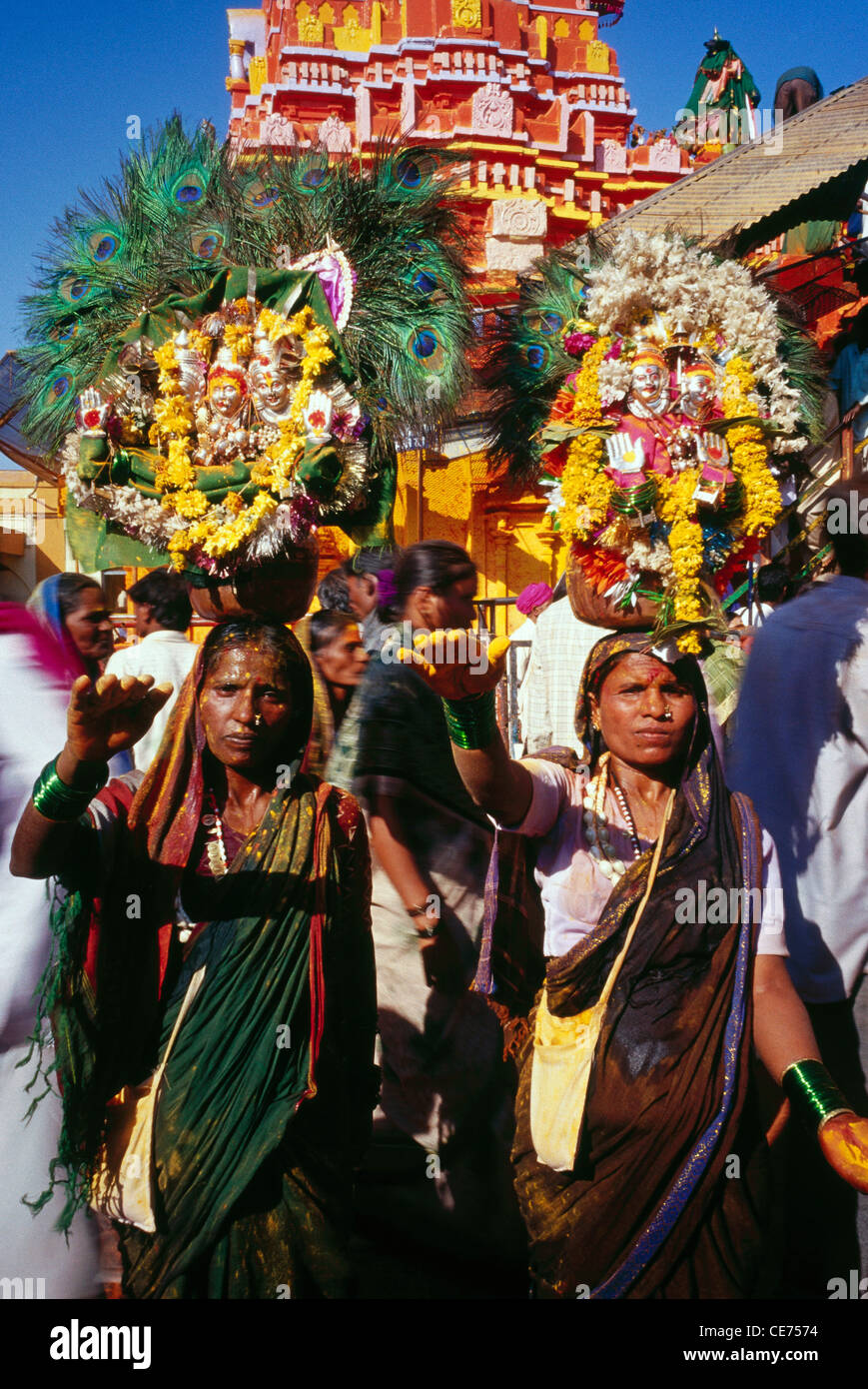 SOA 82929 : indian women praying yellamma devdasi prostitute fair ...