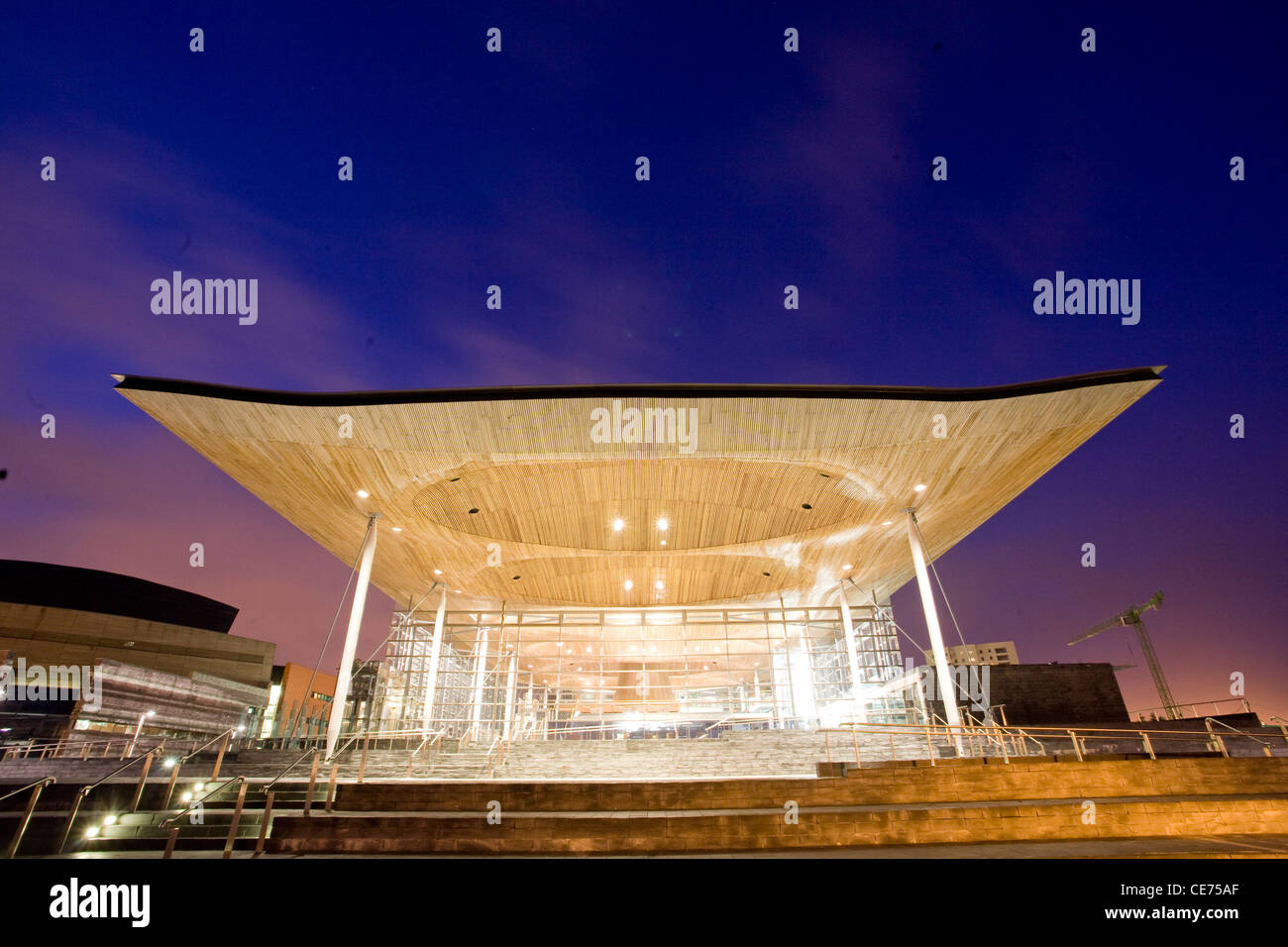 National assembly wales night cardiff hi-res stock photography and ...