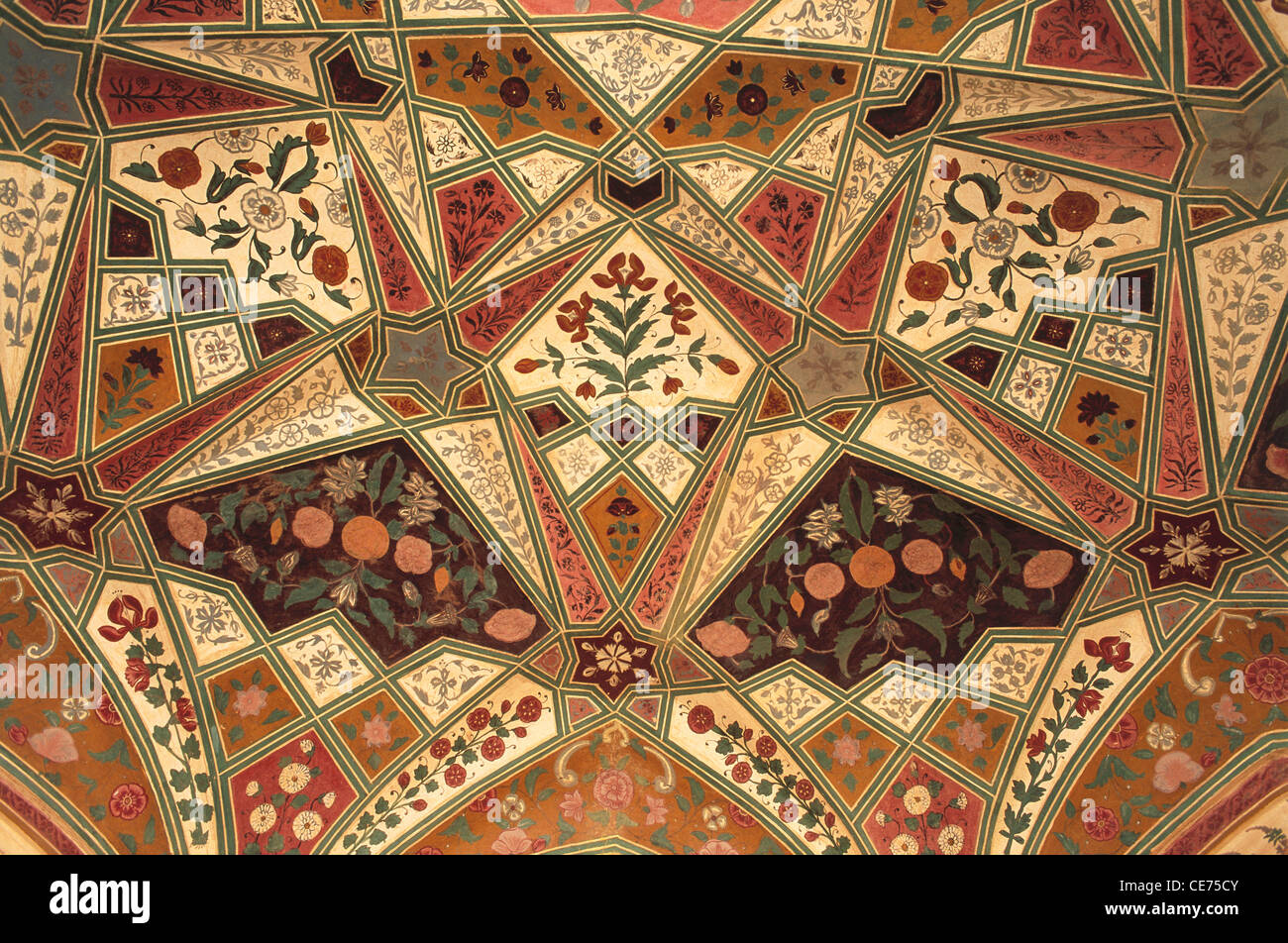 Geometric wall painting on ceiling of ganesh pol amber fort jaipur ...