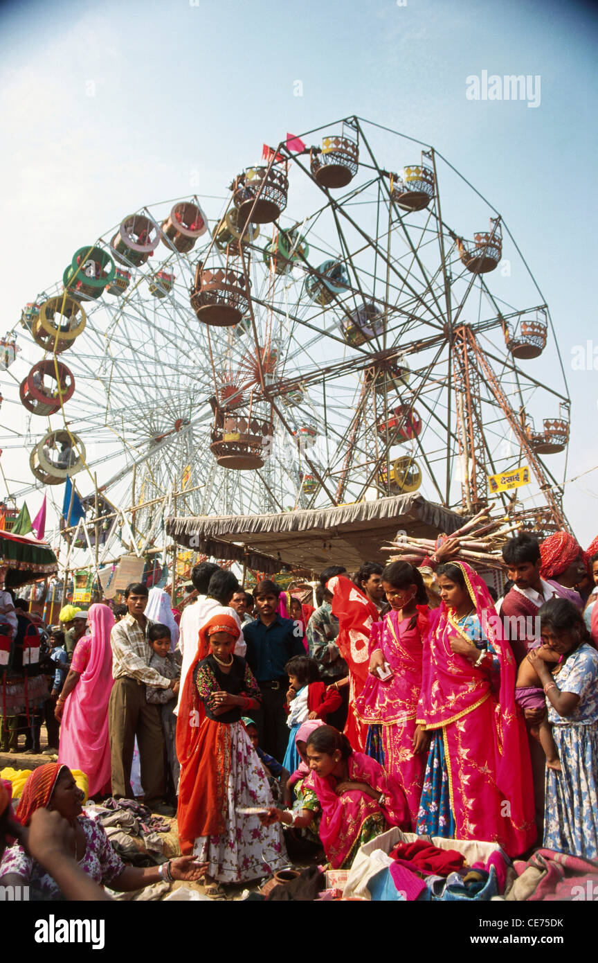 Indian giant ferris wheel hi-res stock photography and images - Alamy