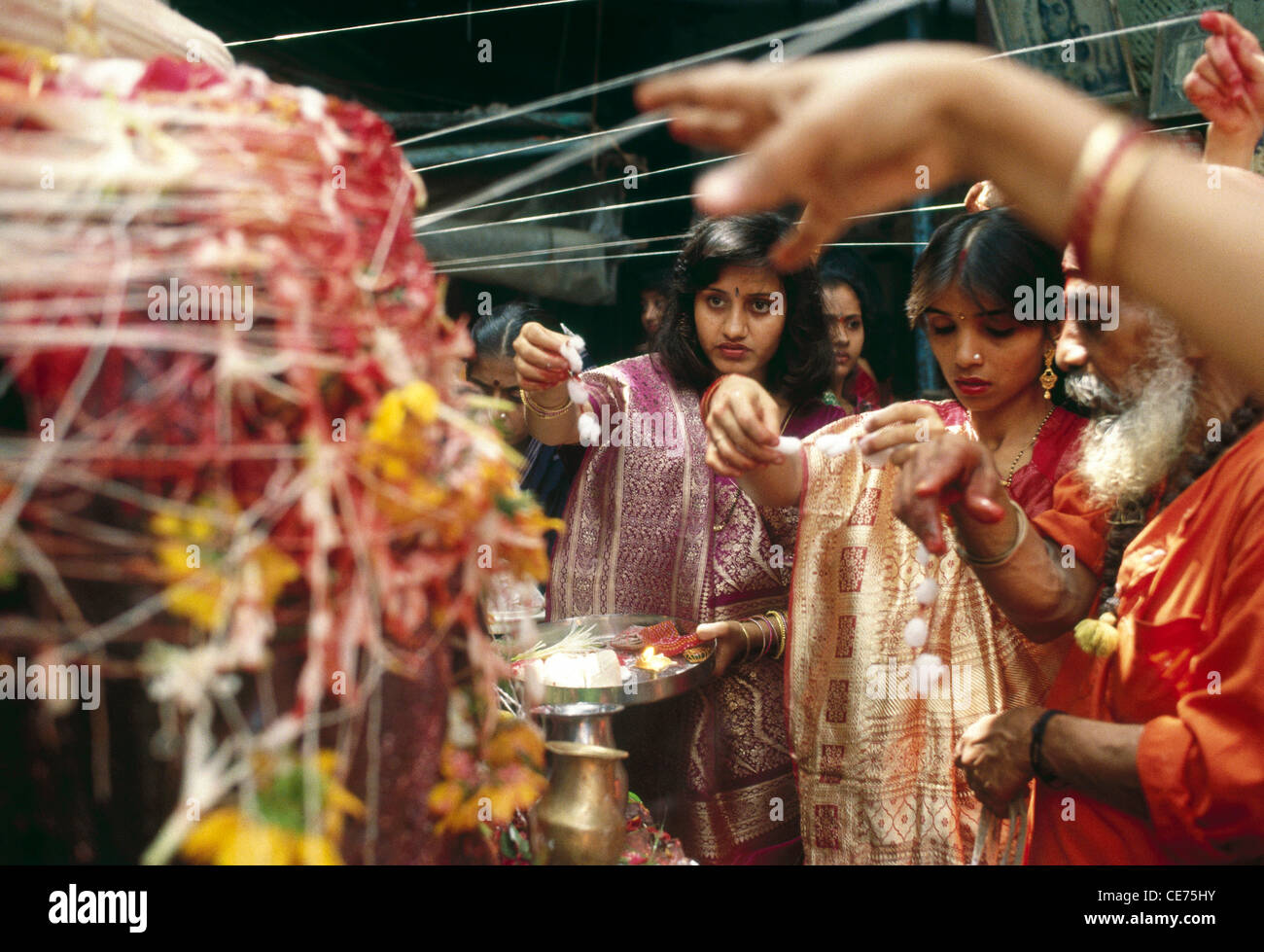 Vat savitri festival hi-res stock photography and images - Alamy