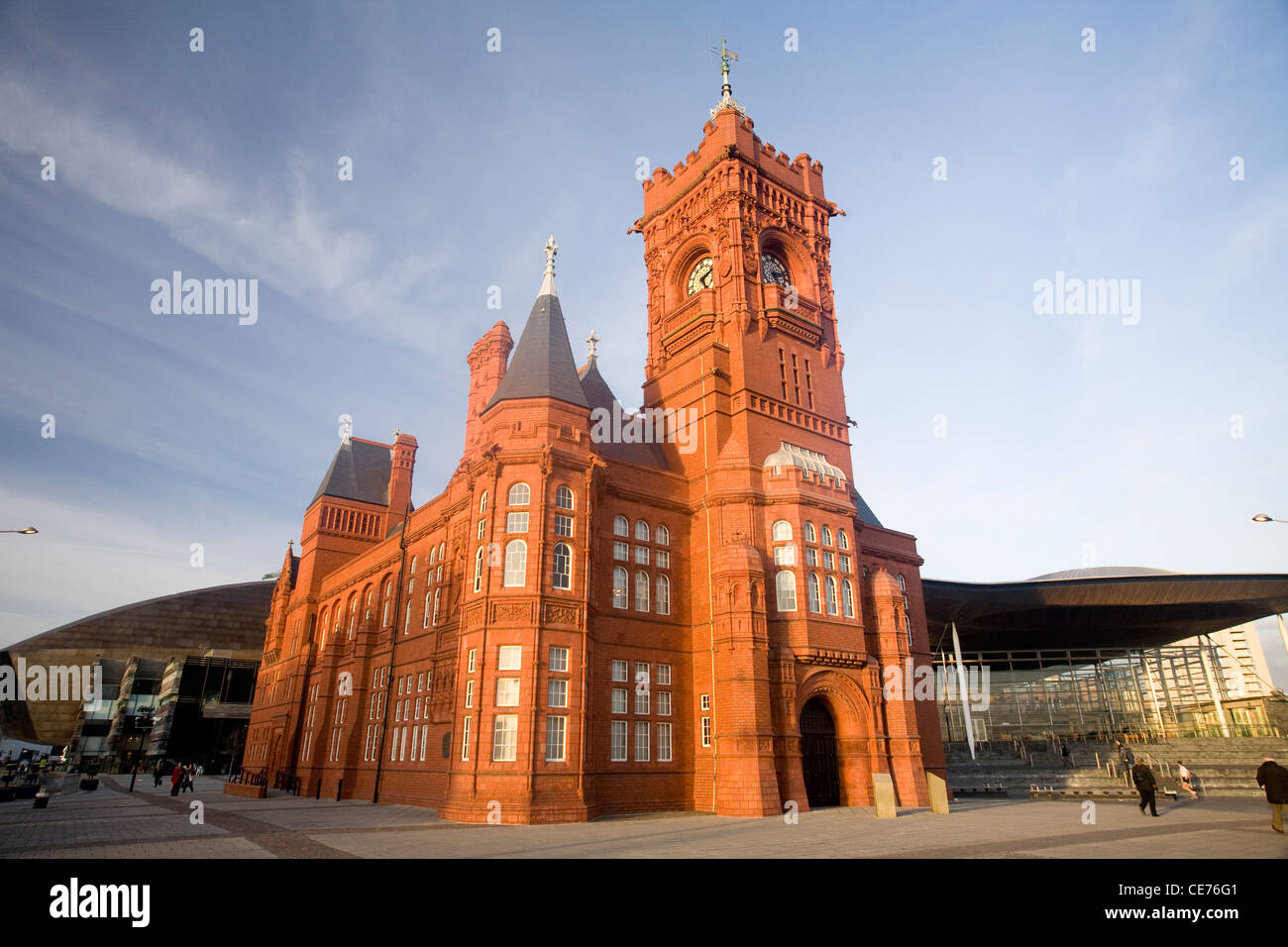 Cardiff bay pierhead building national hi-res stock photography and ...