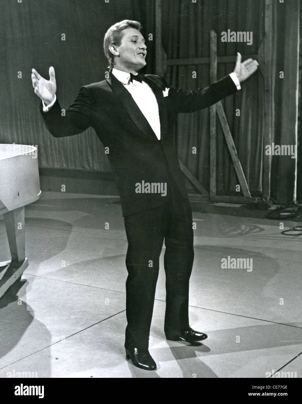 GARY MILLER (1924-1968) UK singer and actor. Photo Harry Hammond Stock ...