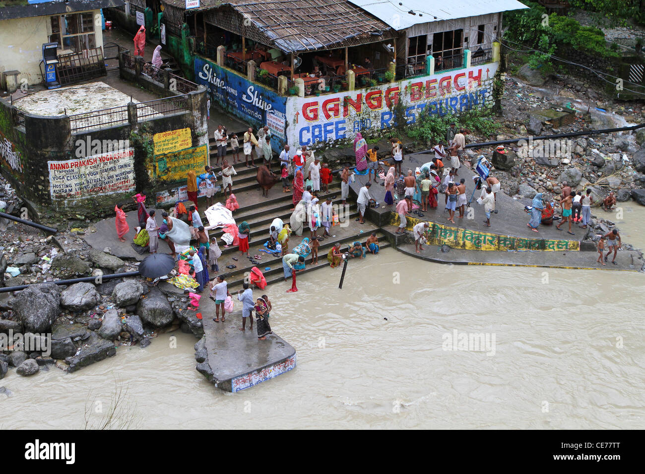 Rishikesh ganges river hi-res stock photography and images - Alamy