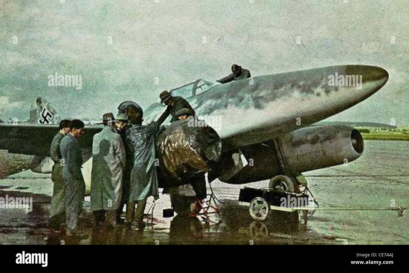 Colour images of the second world war Stock Photo - Alamy
