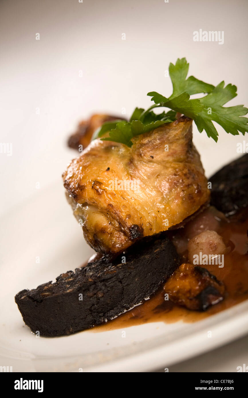 Bird fruit leg hi-res stock photography and images - Alamy