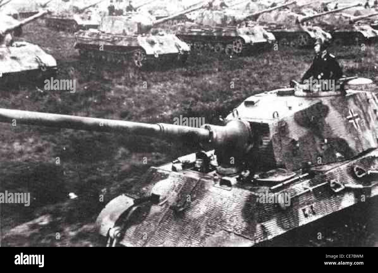 Archive photography of world war two Panzerkampfwagen VI Tiger II Stock ...