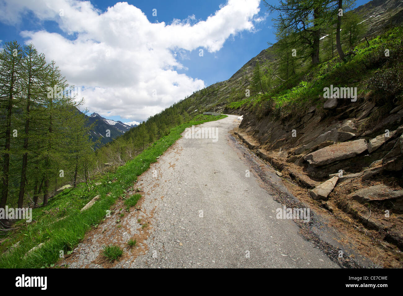 Transportation alps danger mountains hi-res stock photography and ...