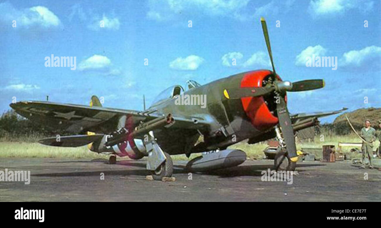 Ww2 lancaster bomber 1944 hi-res stock photography and images - Alamy