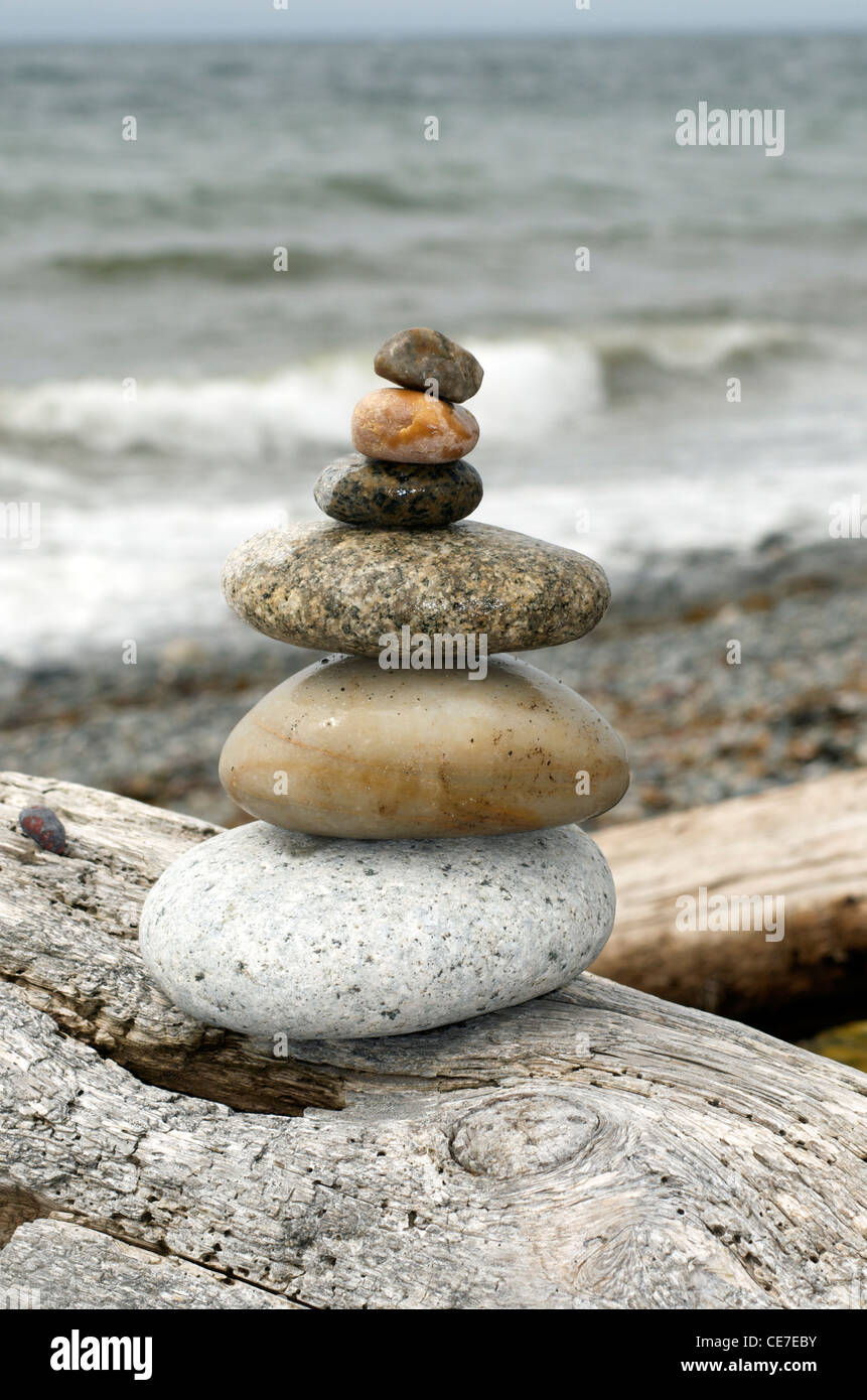 Balanced Beach Rocks Stock Photo - Alamy