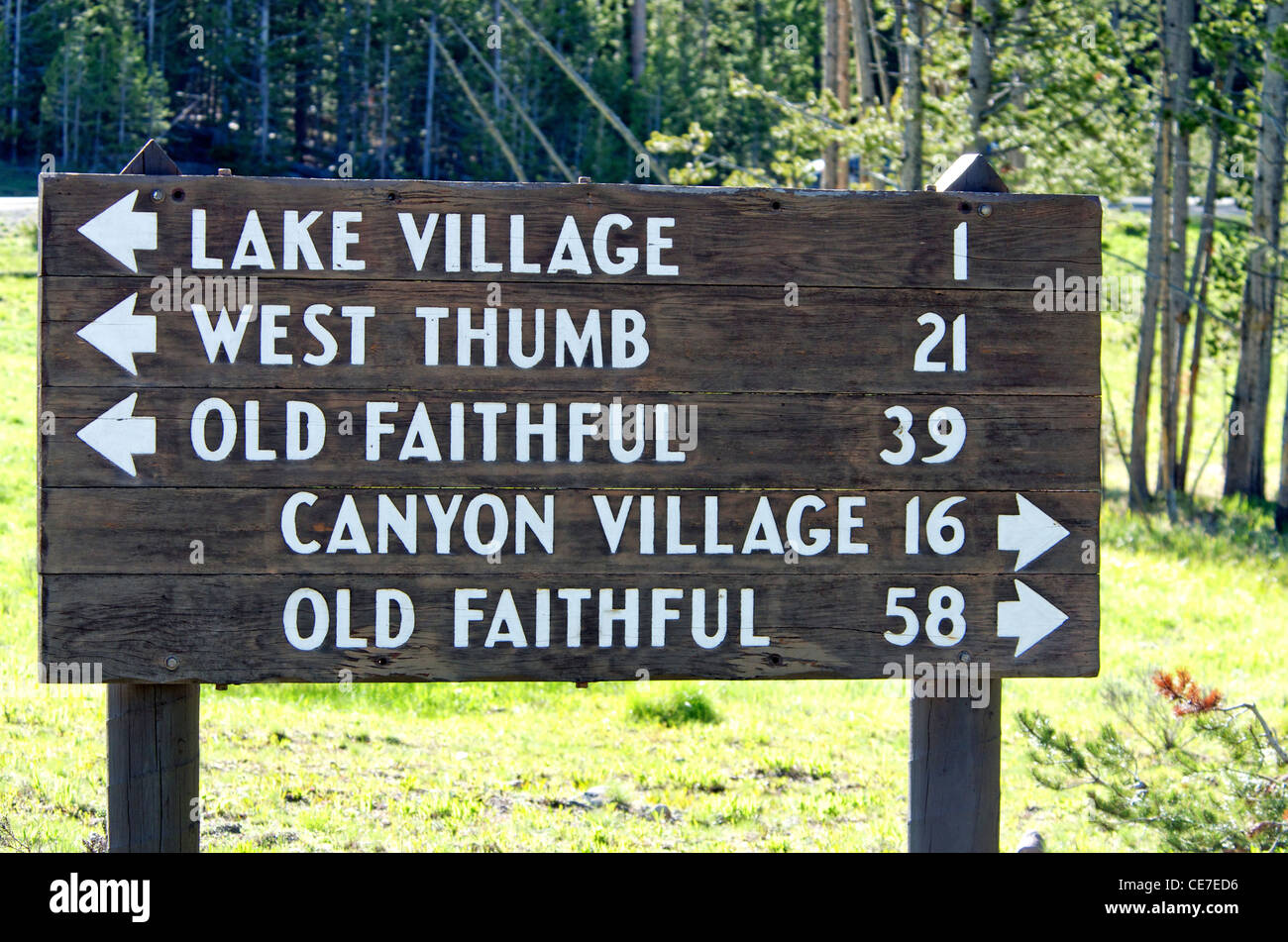 Yellowstone National Park Directions Sign Stock Photo - Alamy