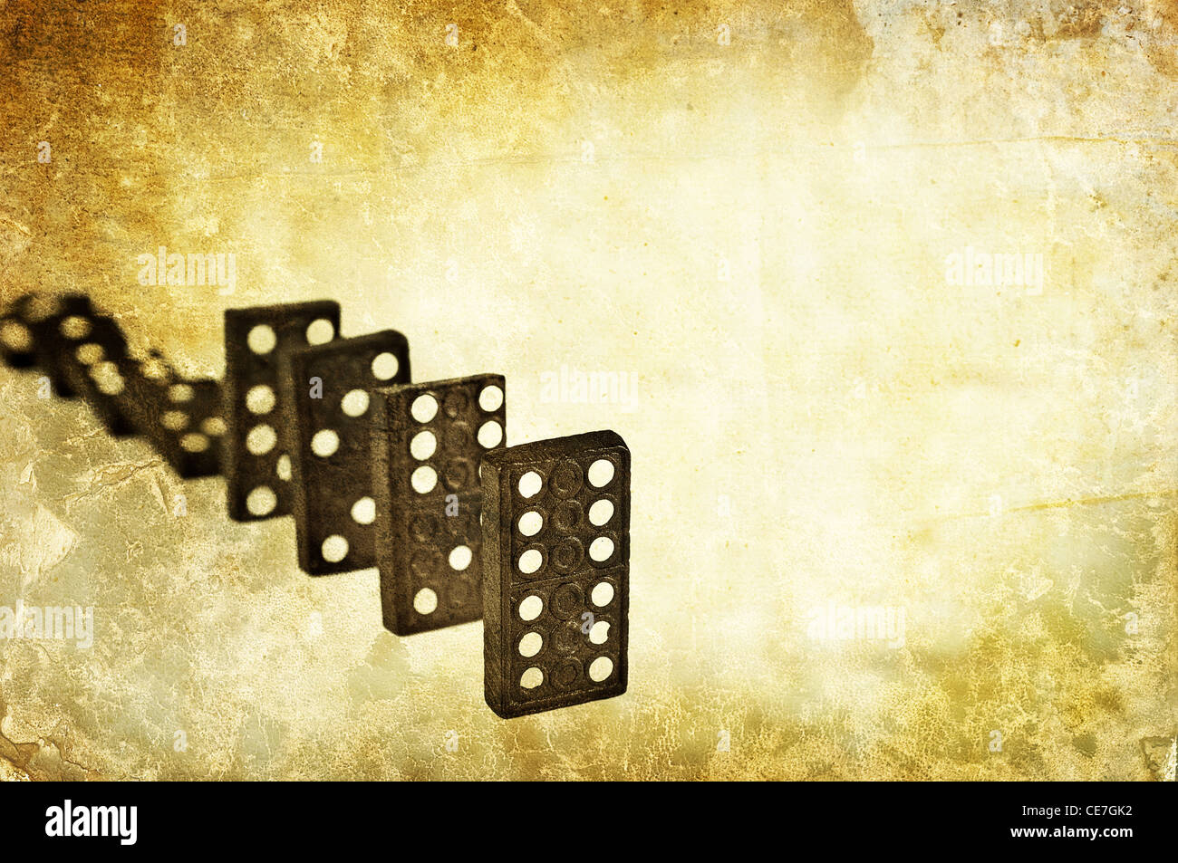 Dominoe Stock Photos & Dominoe Stock Images - Alamy