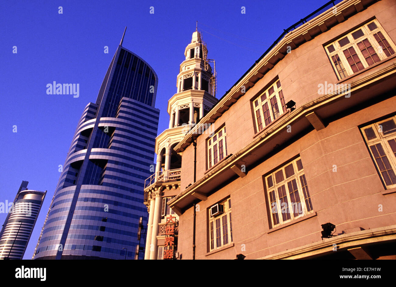 Mixed style architecture at the central district of Bund in Shanghai ...