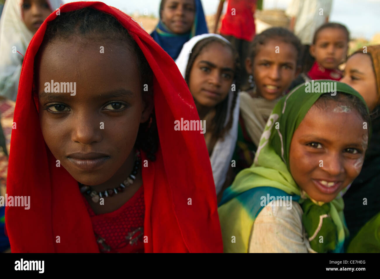 Sudanese refugee girls in a camp Darfur Sudan Stock Photo - Alamy