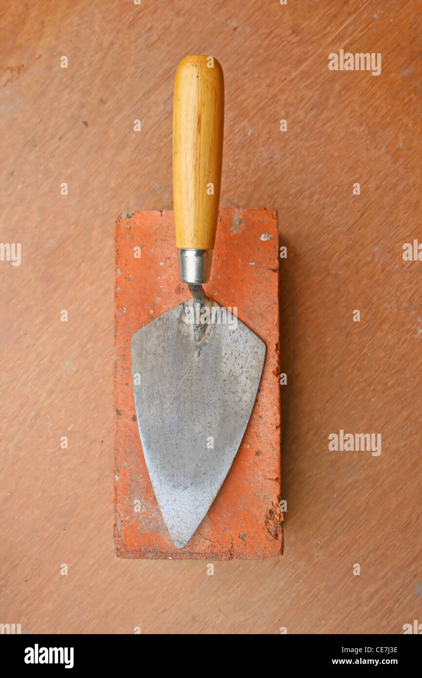 Bricklayers hi-res stock photography and images - Alamy