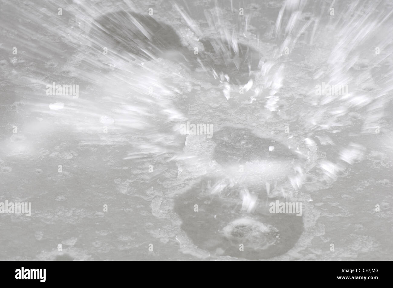 Snowball splash hi-res stock photography and images - Alamy