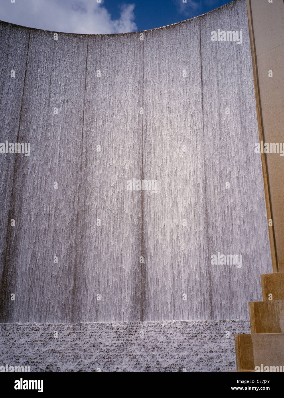 USA Houston Texas Williams Tower Water Wall Stock Photo - Alamy