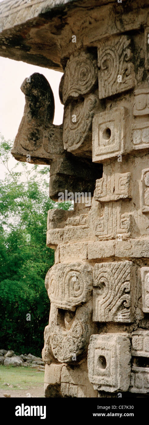 Chichen-Itza, Mayan carving Mexico Stock Photo - Alamy