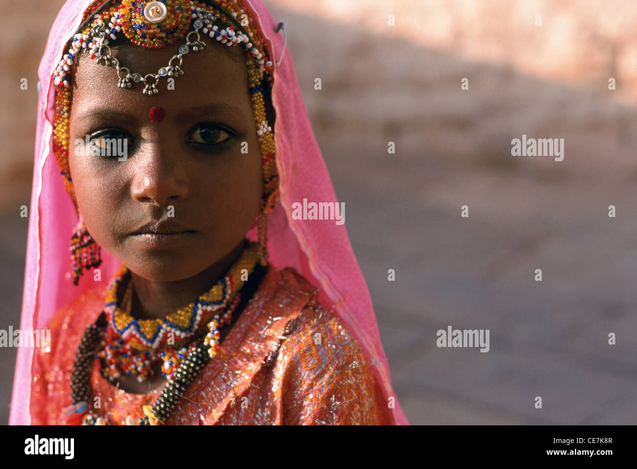 Indian low caste girl hi-res stock photography and images - Alamy