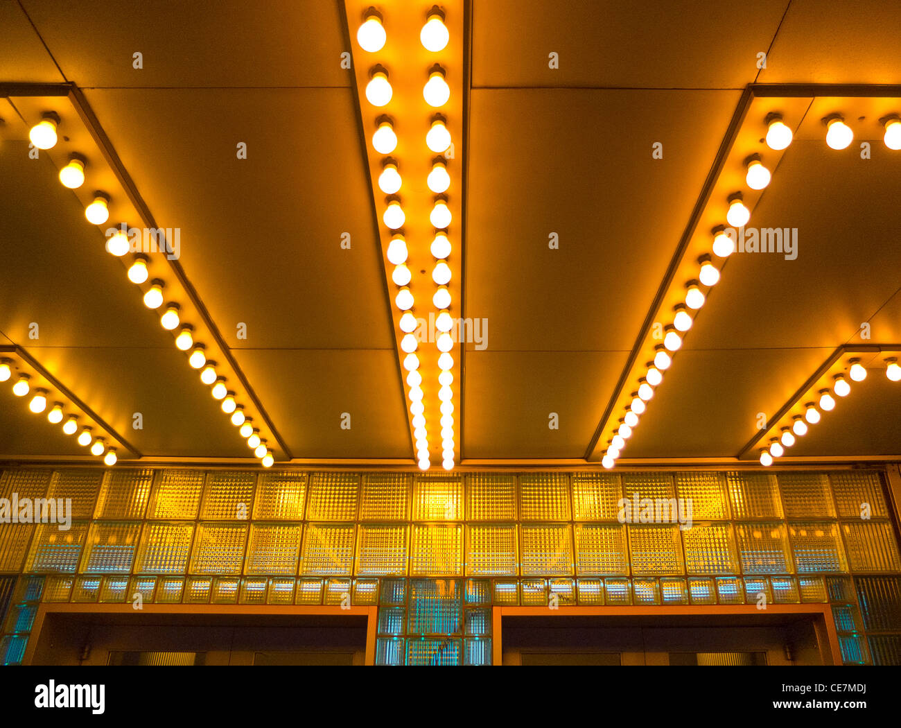 Row Of Ceiling Lights High Resolution Stock Photography and Images - Alamy