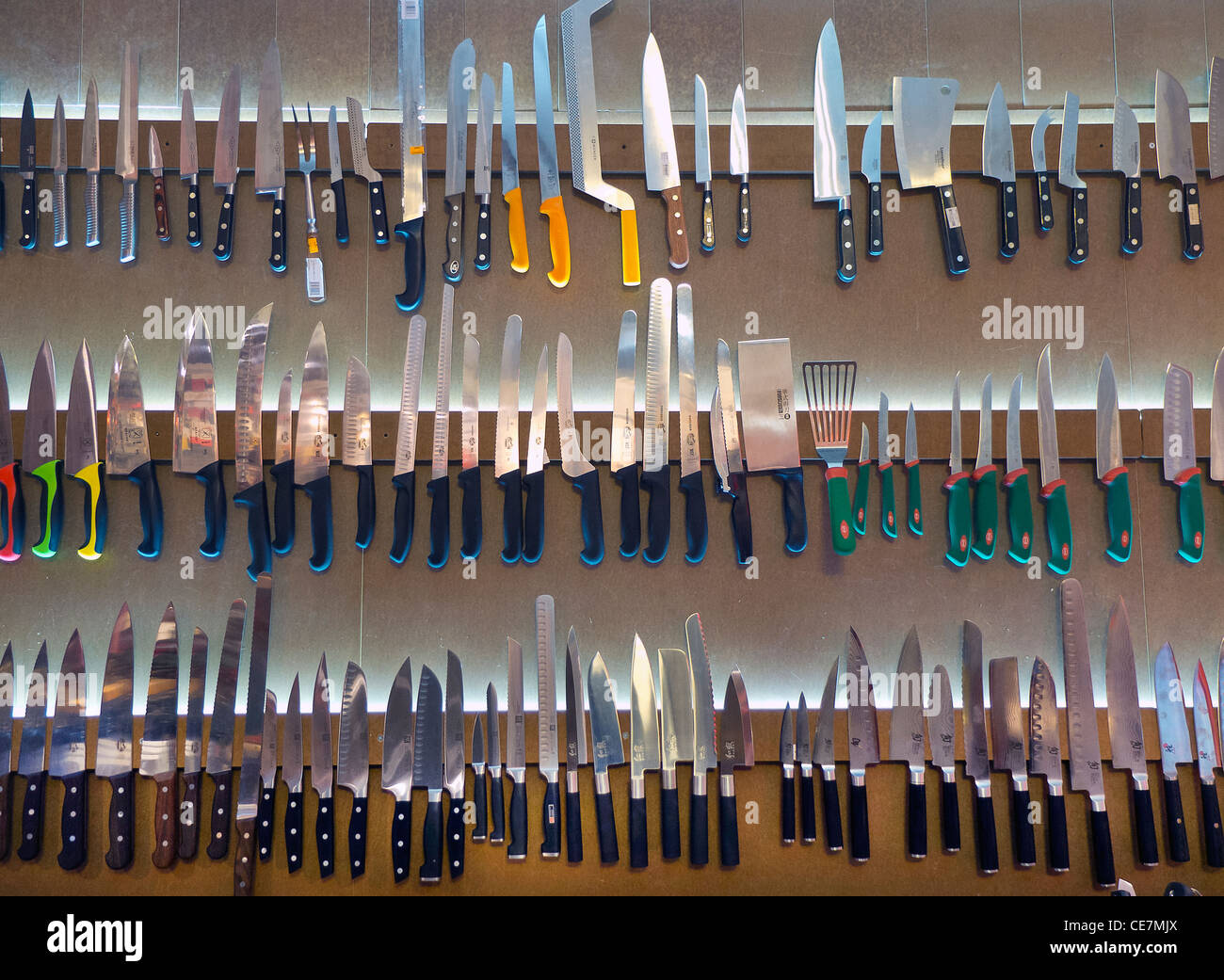 Knife store in Chelsea market in Manhattan NYC Stock Photo - Alamy