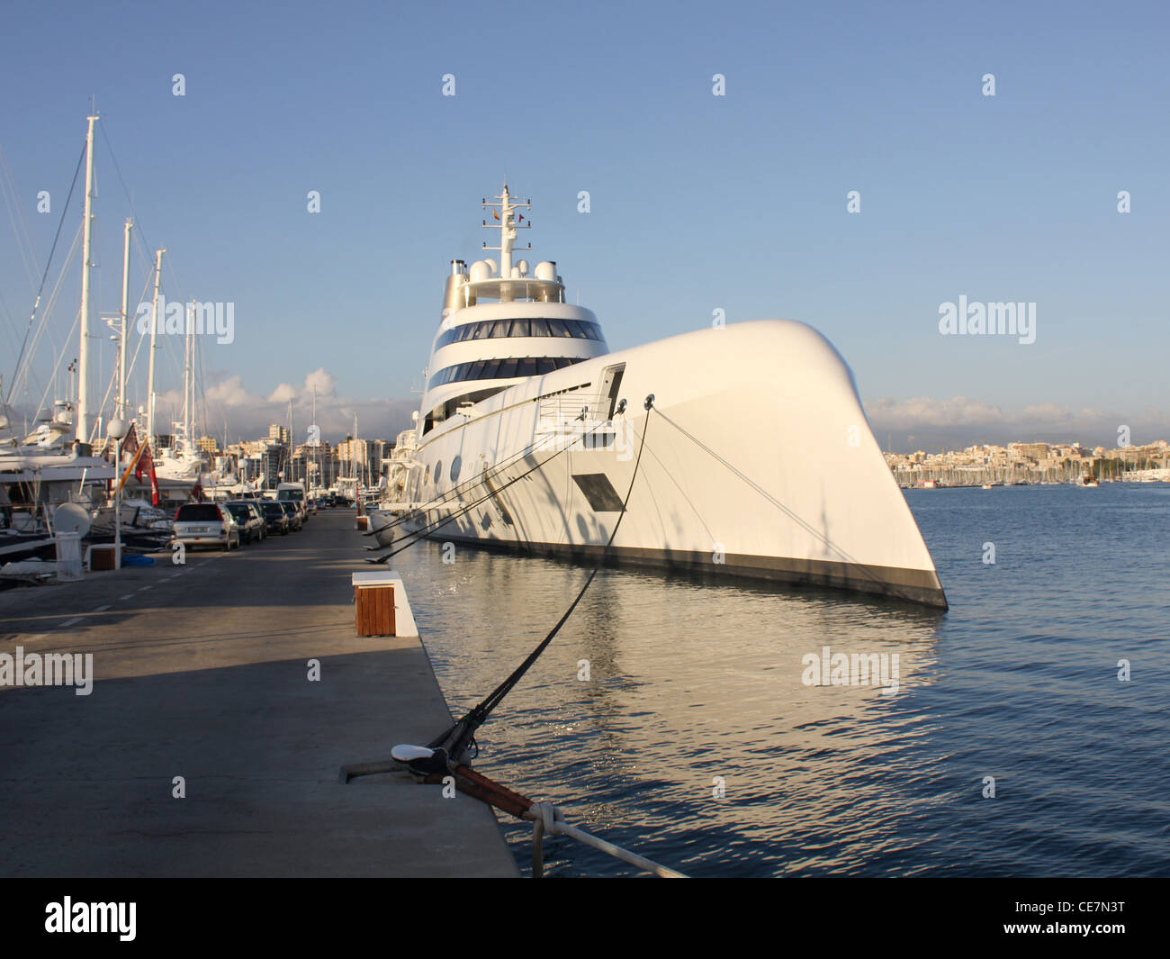 118 Metre Superyacht Megayacht Designed By Renowned Designer Philippe ...