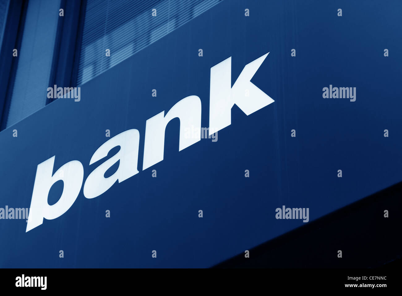 Bank sign building exterior hi-res stock photography and images - Alamy