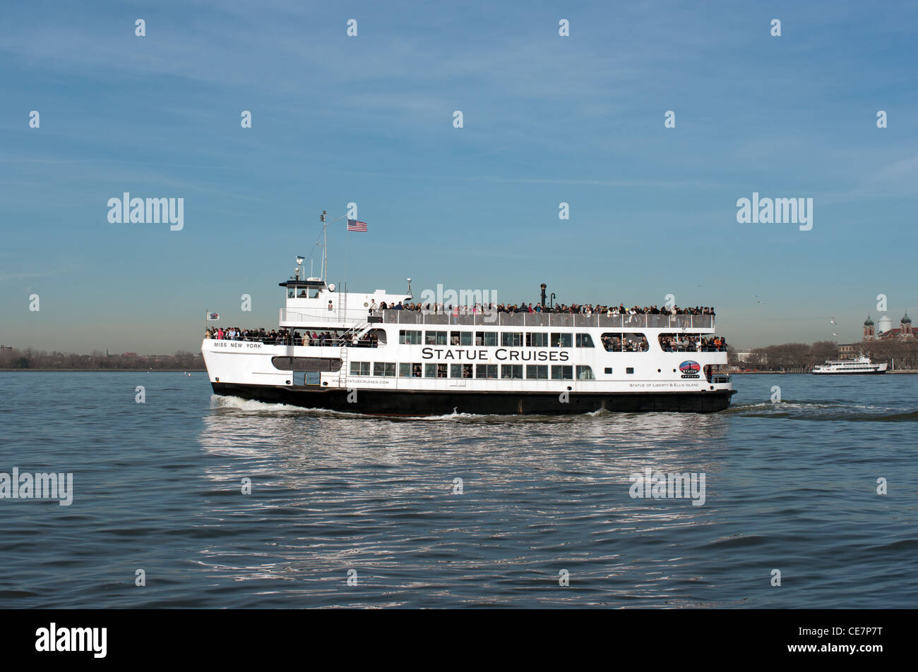 Statue Cruises on Hudson River heading toward Statue of Liberty, New ...