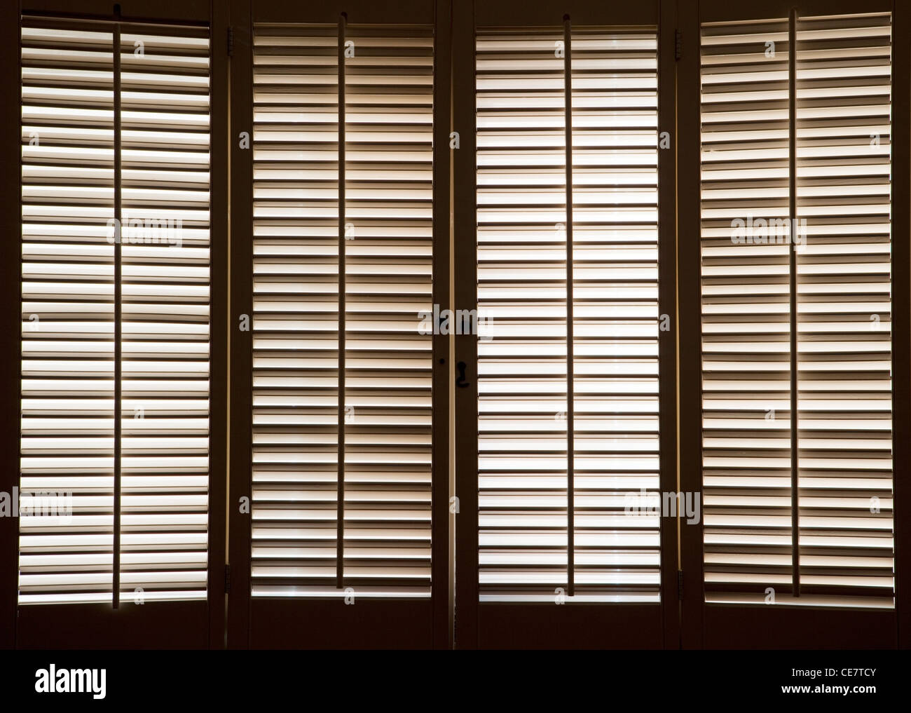 White shutters hi-res stock photography and images - Alamy
