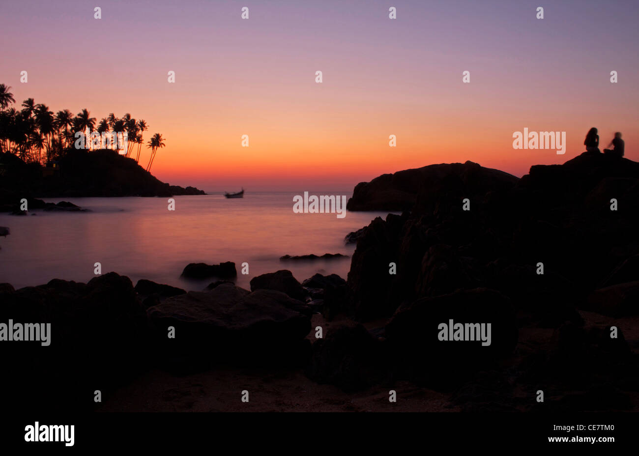 Goa beach rocks hi-res stock photography and images - Alamy