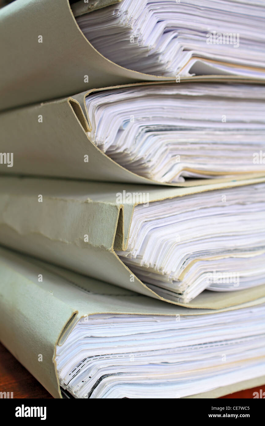 Old folder files pile hi-res stock photography and images - Alamy