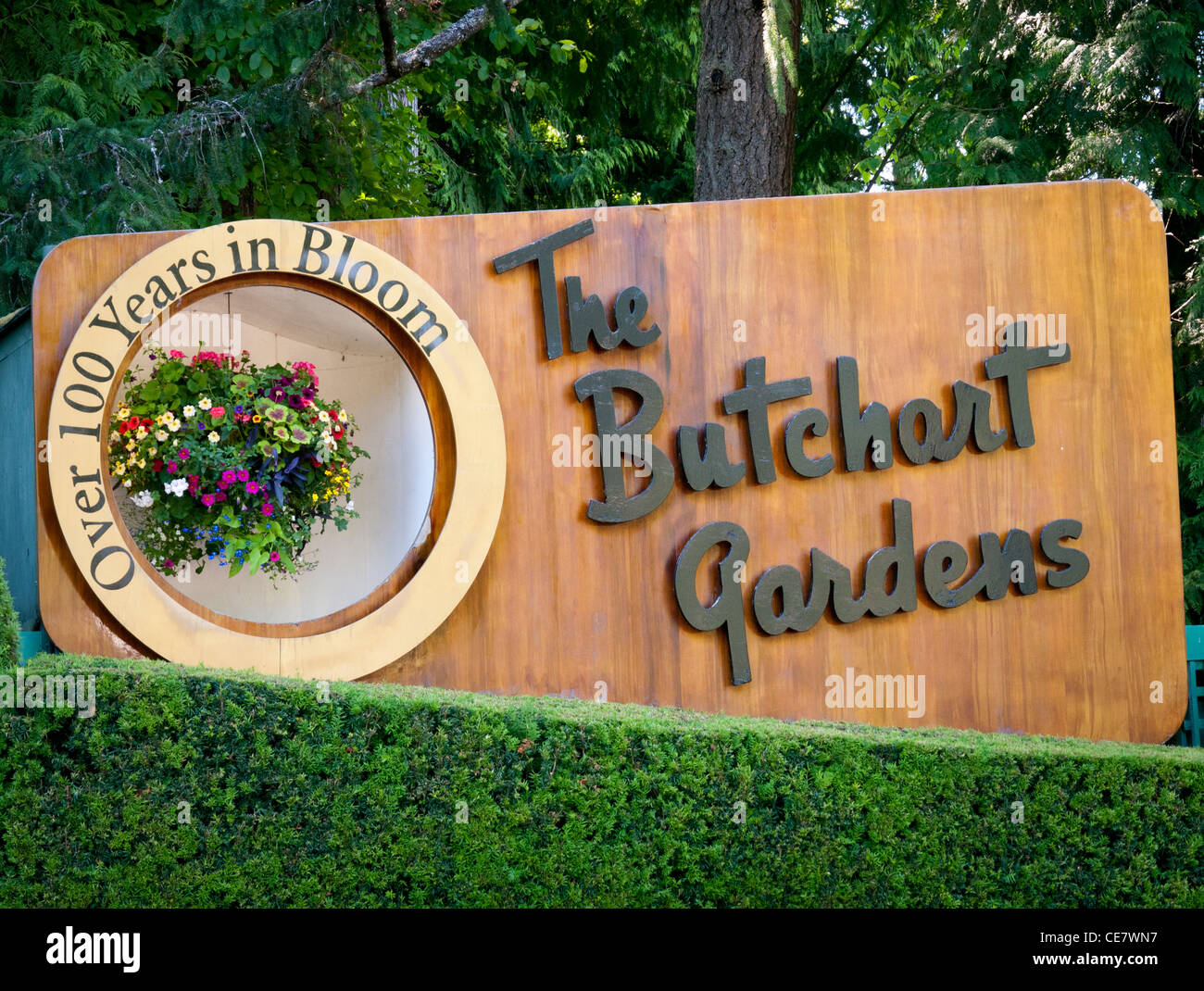 Entrance sign to Butchart Gardens Victoria Vancouver Island British ...