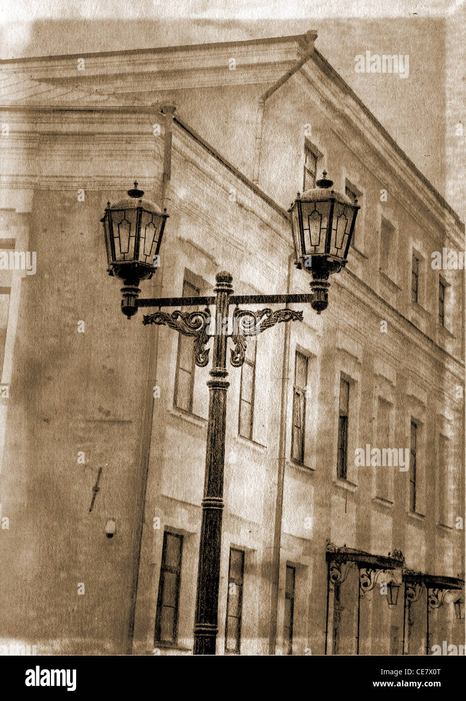 Grunge house illustration hi-res stock photography and images - Alamy