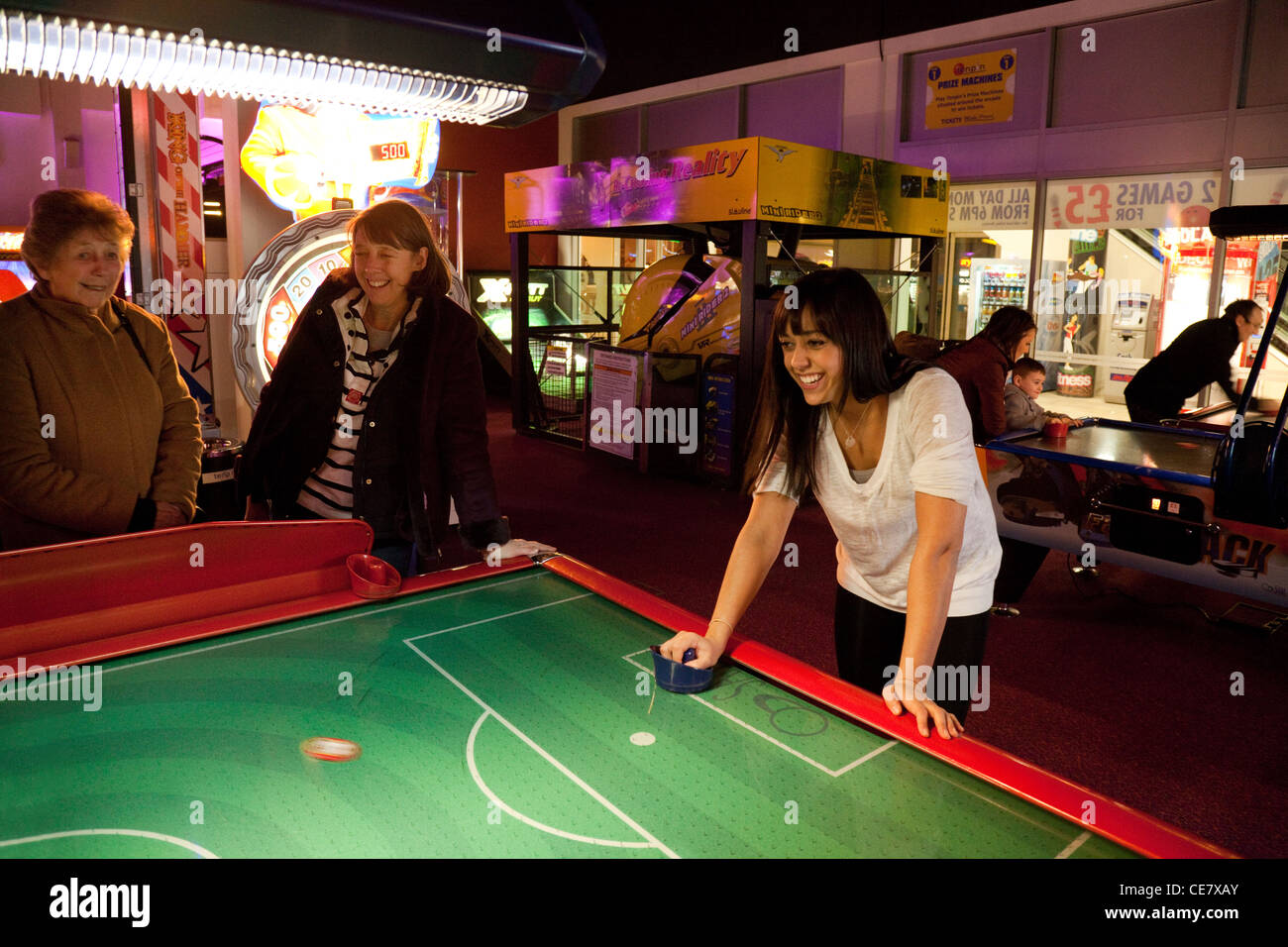 Arcade game hi-res stock photography and images - Alamy