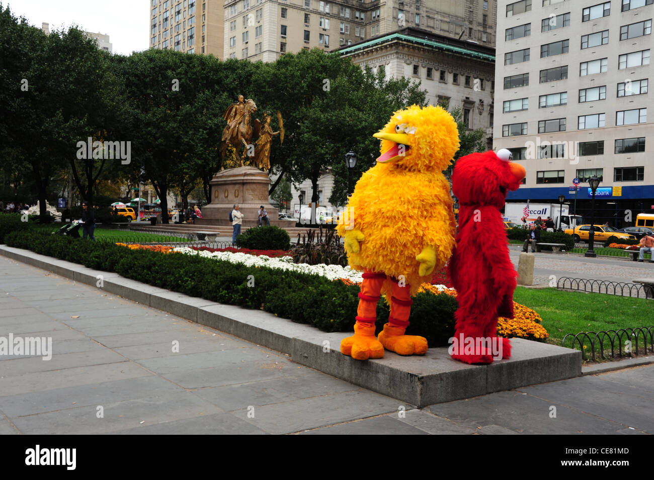 1 red elmo standing right side view looking right hi-res stock ...