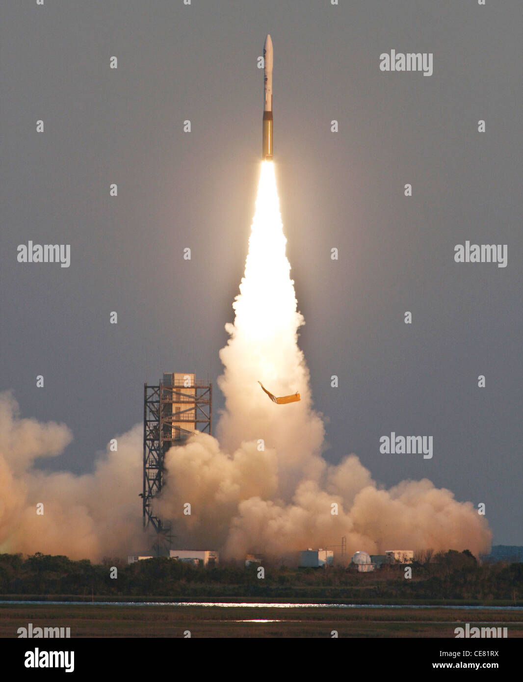 A Minotaur I launches May 19, 2009, from the Mid-Atlantic Regional ...