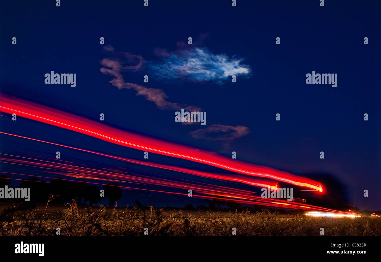 Night sky contrails hi-res stock photography and images - Alamy