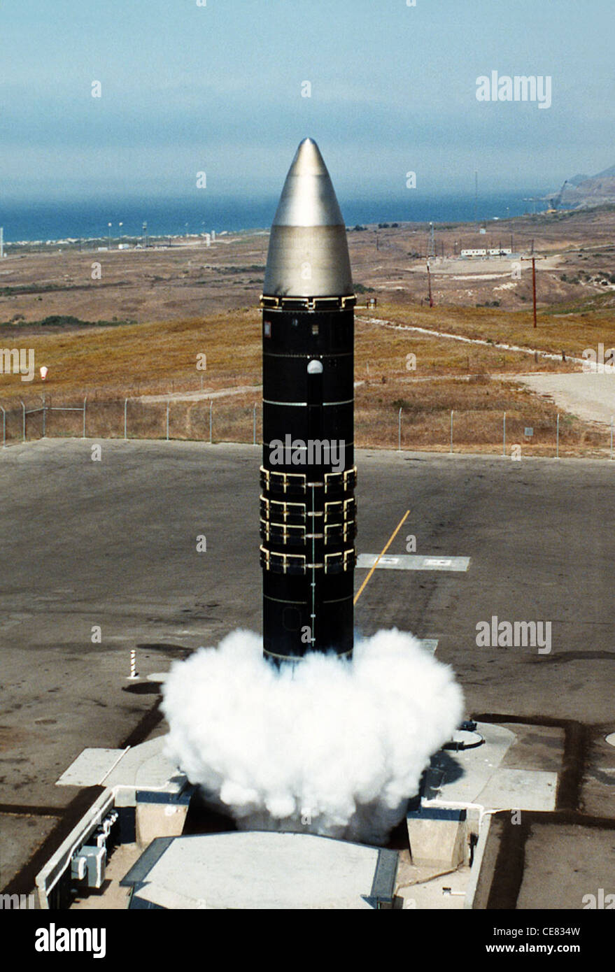 Lgm 118a peacekeeper missile hi-res stock photography and images - Alamy