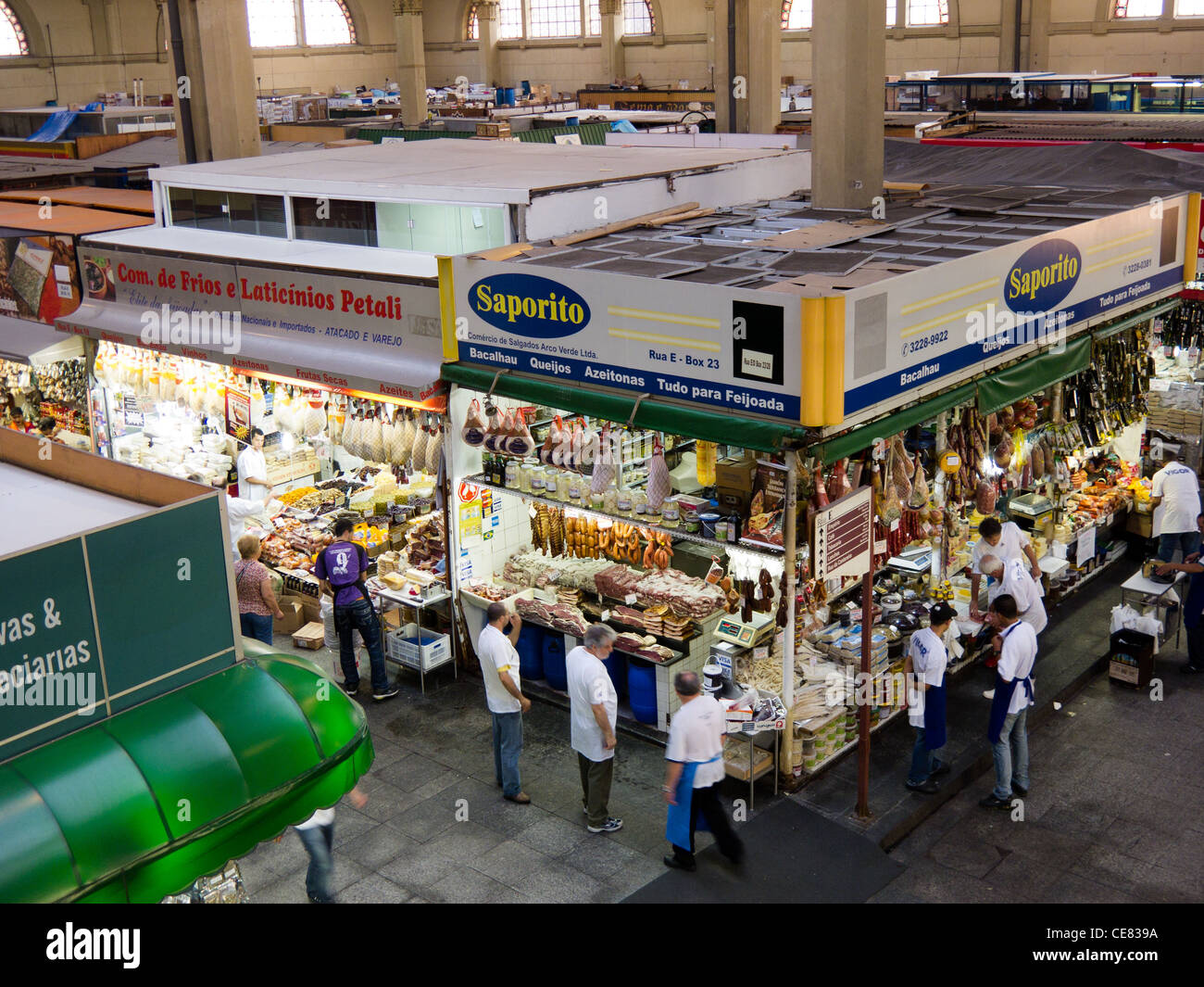 Stalls at Mercado Municipal de Sao Paulo (Municipal Market of Sao Paulo ...
