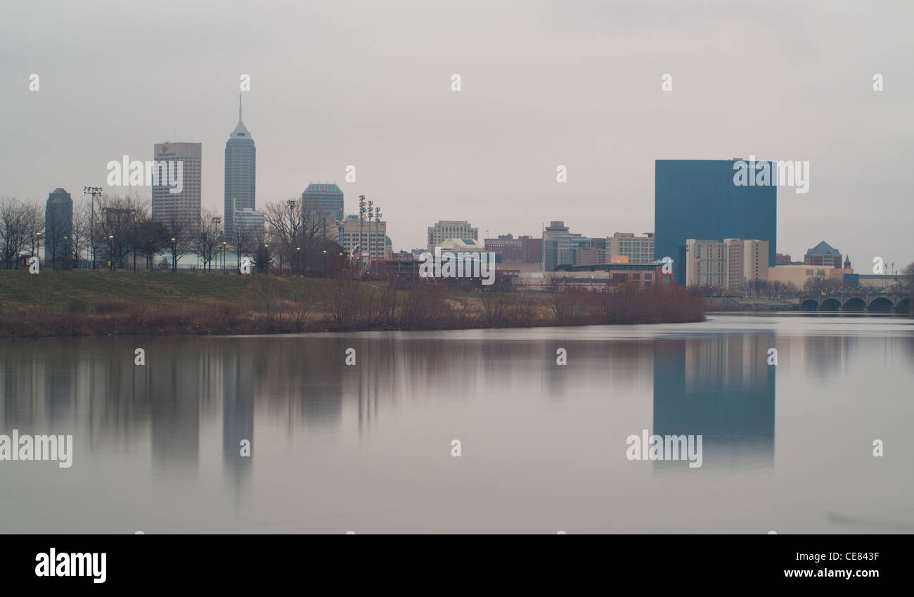 Downtown skyline white river indianapolis hi-res stock photography and ...