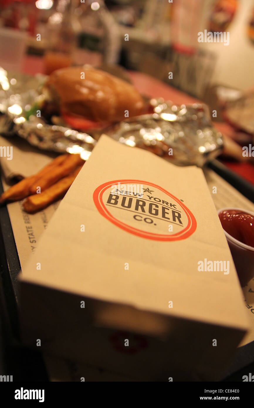 Fries bag, New York Burger Company, New York City Stock Photo - Alamy