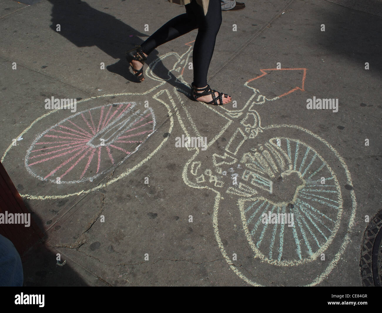 Chalk drawing of bicycle on street, Brooklyn, New York Stock Photo - Alamy