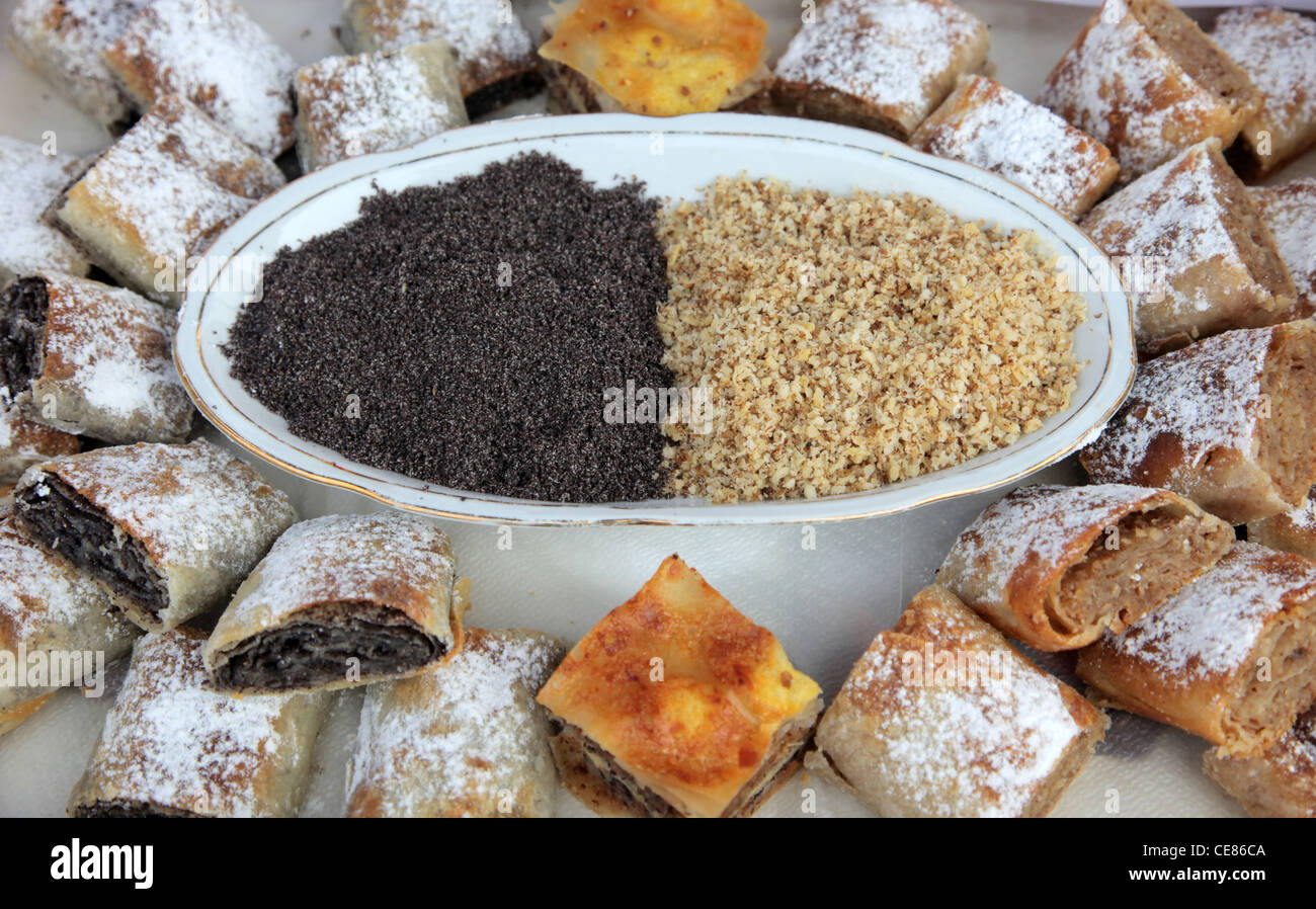 Ground poppy seeds hi-res stock photography and images - Alamy