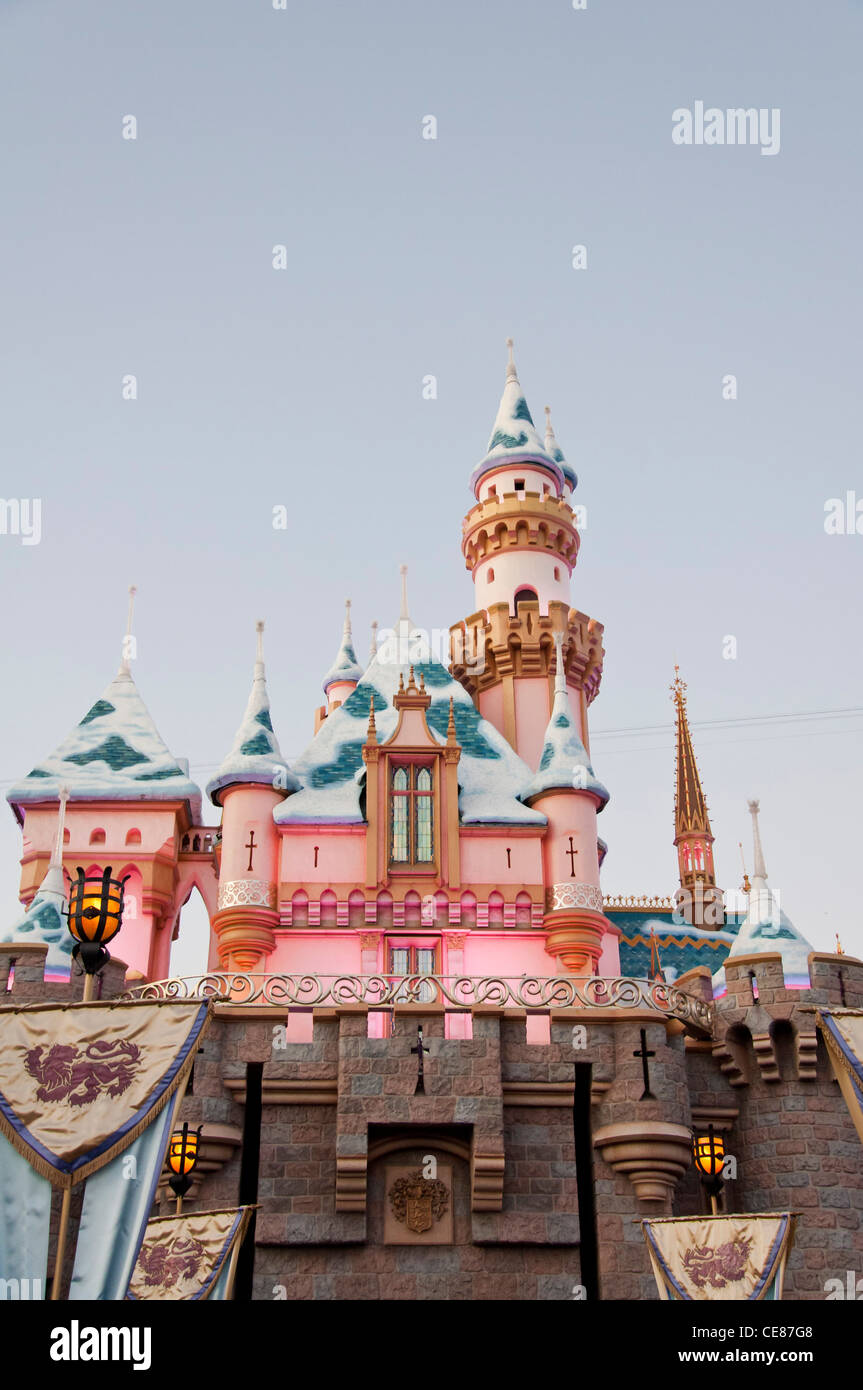 Castle at Disneyland Amusement Park, California USA Stock Photo - Alamy