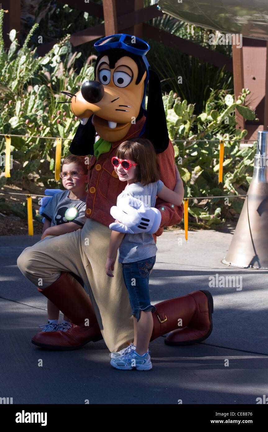 Goofy kids hi-res stock photography and images - Alamy