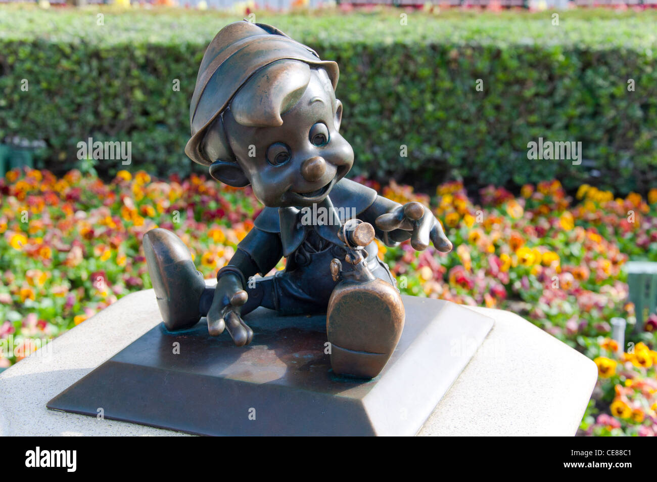 Statue of Pinocchio at Disneyland Park, Anaheim, California USA Stock ...