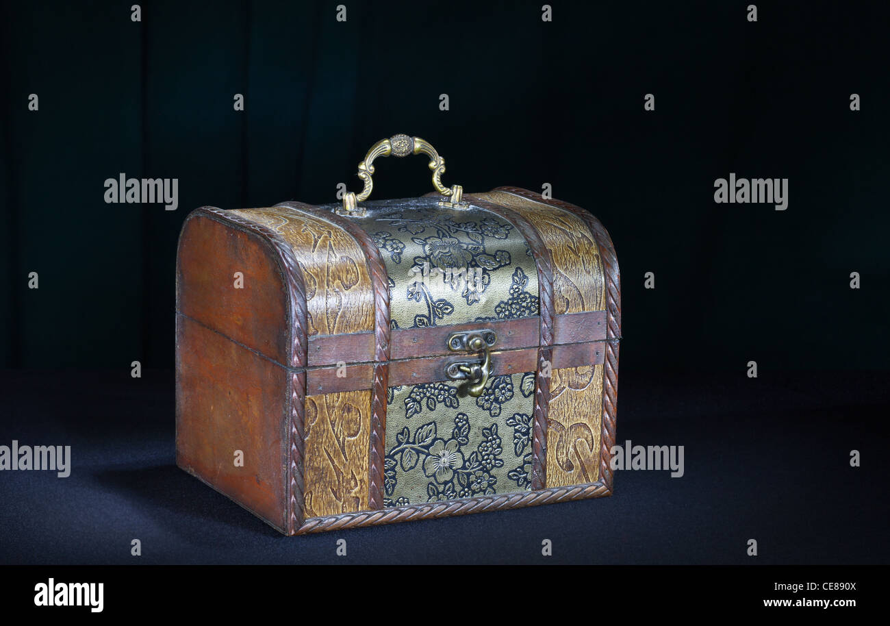 Chest ornament hi-res stock photography and images - Alamy