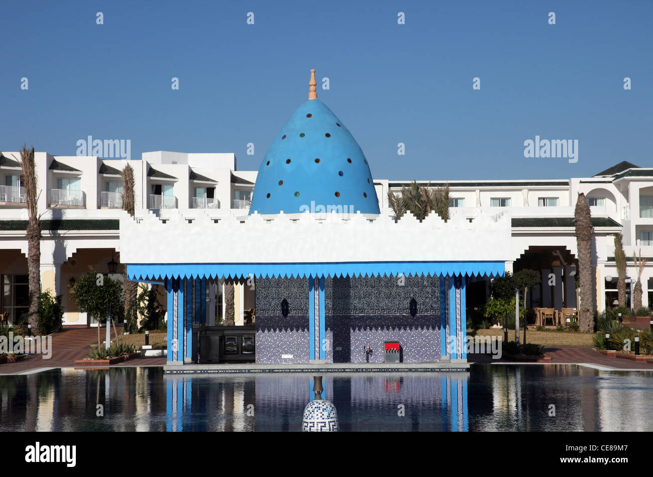 Luxurious open air swimming pool Stock Photo - Alamy